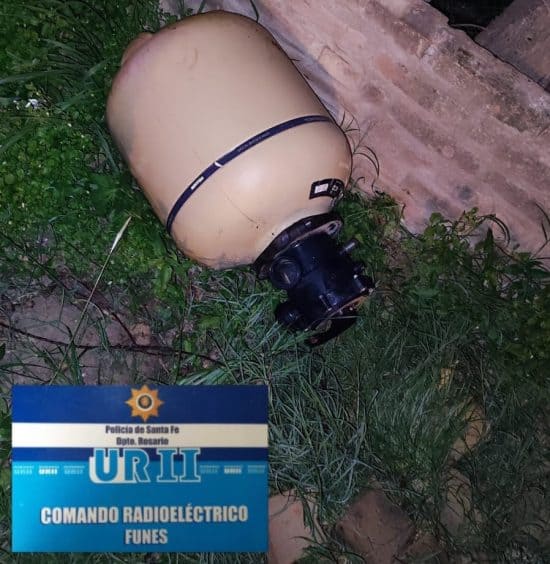 Detienen infraganti a dos menores robando una bomba de agua - Expo ... Detienen infraganti a dos menores robando una bomba de agua - Expo ...